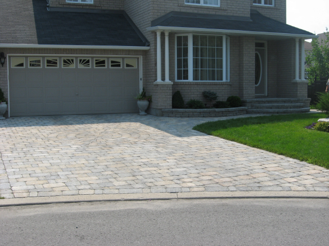 Interlock Entrances and Walkways | Photo Gallery | FM Interlock