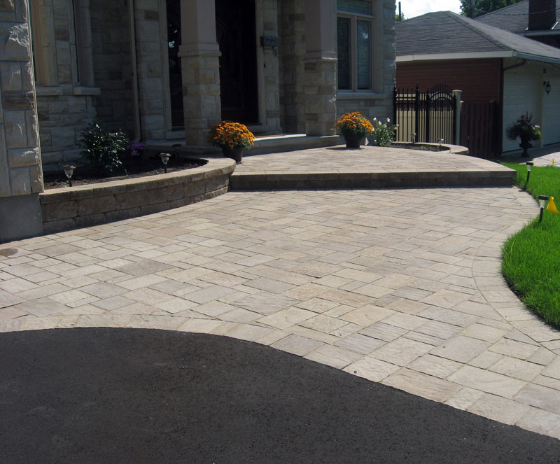 Featured Home 5 | Interlock & Landscape Design | FM Interlock